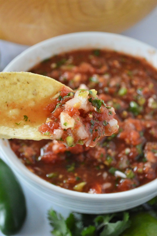 Homemade Restaurant-style Salsa - Onion Rings & Things