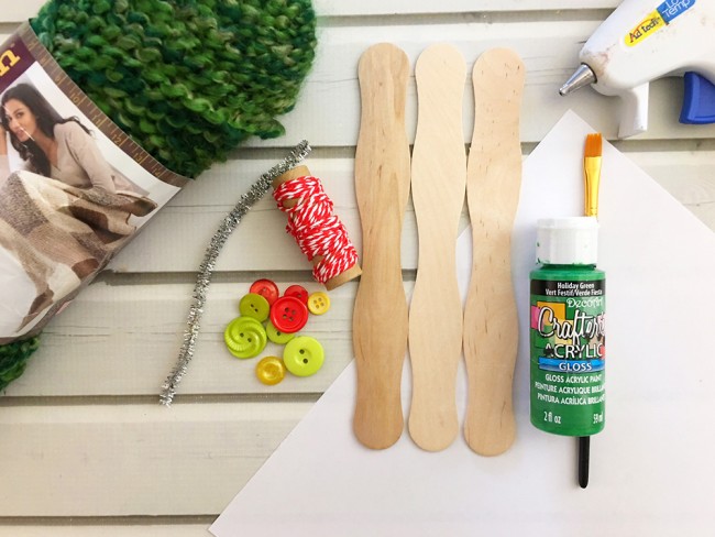 Yarn-Wrapped Christmas Tree Craft Stick Ornaments - Onion Rings & Things